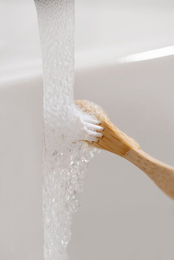 10 Toothbrushing Habits That Affect Your Dental Health