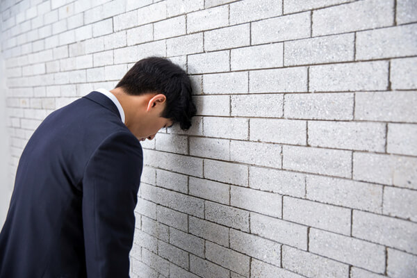 Are You Mentally Weak? 10 Signs to Watch Out For and How to Overcome