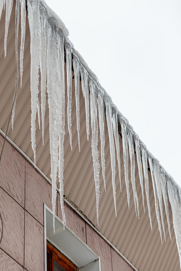 Winter's Deadly Threat: 10 Hidden Danger of Giant Icicles
