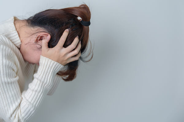 Could Your Unorganized Room Be a Sign of Young-Onset Alzheimer's? Here ...