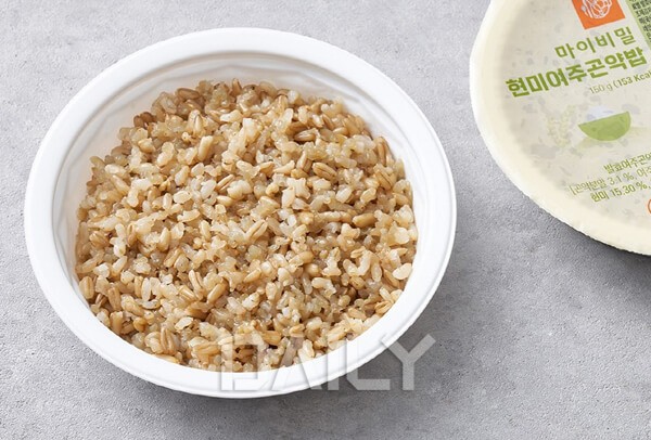 데일리 - 배부르게 먹어도 살 안찌는 신기한 밥 푸드 곤약밥,곤약밥종류,곤약,밥,곤약밥추천,곤약밥레시피,곤약밥칼로리,곤약밥 ...