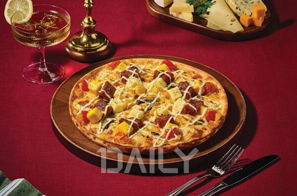 데일리 피자 덕후들이 먹어보고 맛있어서 난리 난 피자 푸드 신상피자신상피자피자신메뉴피자추천피자종류미스터피자치즈어셈블고피자불새피자