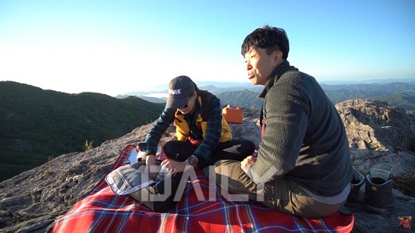 데일리 캠핑 백패킹 입문 시 참고하기 좋은 유튜버 인플루언서 백패킹유튜버백패킹유튜버초보백패킹초보캠핑초보백패커백패커유튜버백패킹유튜브채널