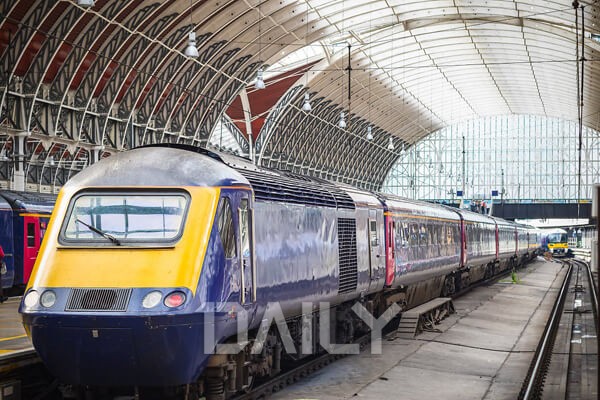 데일리 이론저론 혼자 기차 두 자리 예매하면 개념 없는 건가요 이론論저론論 기차표예매기차표예매기차표발권기차좌석기차좌석예매기차예매기차표예약승차권