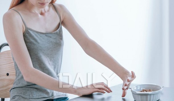 데일리 비만보다 마른 사람이 더 위험한 의외의 이유 건강 비만 저체중 비만위험성 저체중위험성 몸무게 몸무게미달 저체중기준
